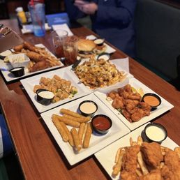 FLOWING TIDE PUB 2 - Updated January 2026 - 424 Photos & 323 Reviews ...