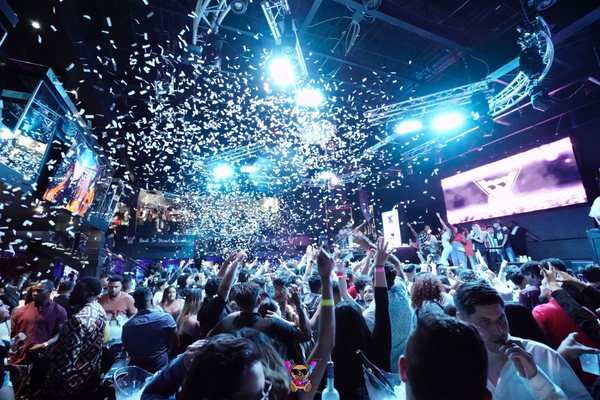 CLUB VIVO - 22 Photos & 38 Reviews - 1930 Pacific Ave, Dallas, TX - Yelp