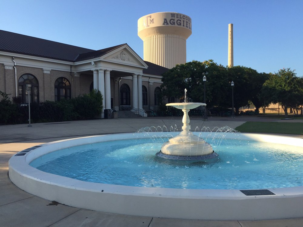 SBISA DINING HALL - 14 Reviews - North Side Of Texas Am Campus, College ...