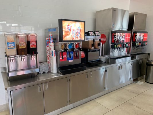 WIN WIN GAS AND WINCHELLS DONUTS - Updated October 2025 - 16 Reviews ...