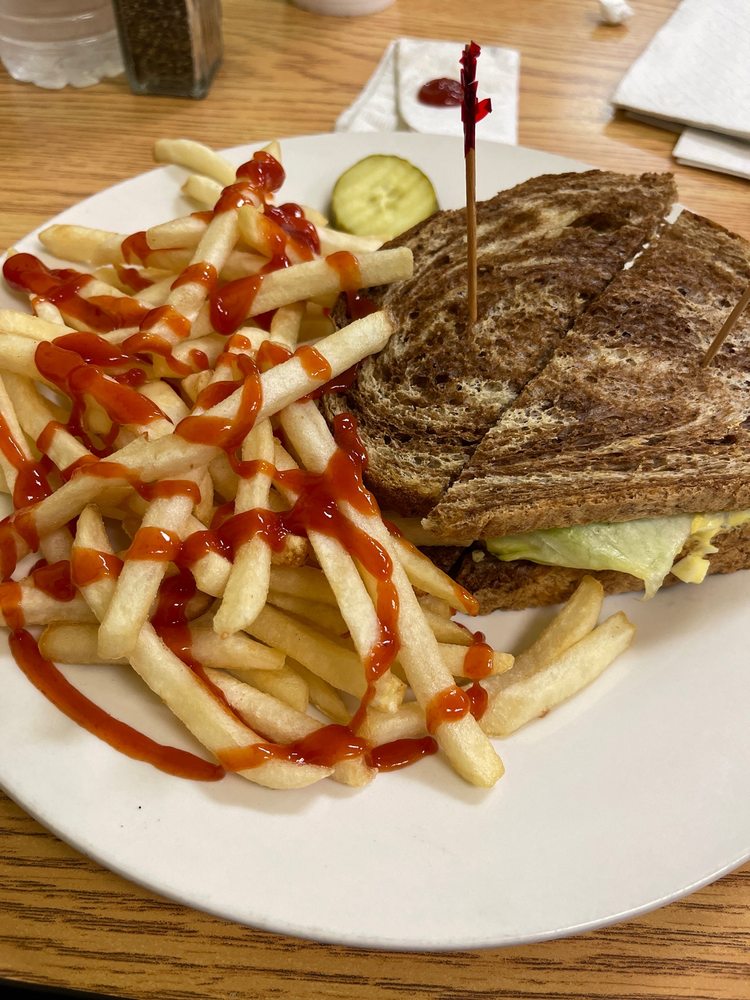 DECKERS EXPRESS - Updated October 2025 - 16 Photos & 39 Reviews - 560 ...