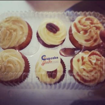 CUPCAKE JUNKIE - Updated December 2025 - 438 Photos & 66 Reviews ...