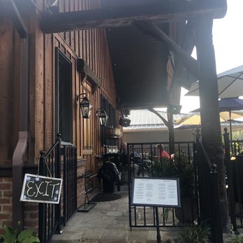 THE LIVERY TAVERN - Updated June 2024 - 75 Photos & 123 Reviews - 1134 ...
