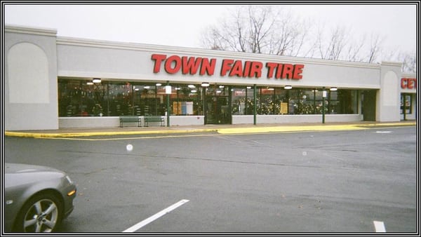 TOWN FAIR TIRE - Updated December 2025 - 17 Photos & 59 Reviews - 38 ...