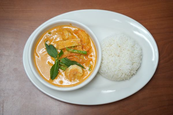 PHO KAYAH - Updated December 2025 - 1426 1st Ave SW, Austin, Minnesota ...