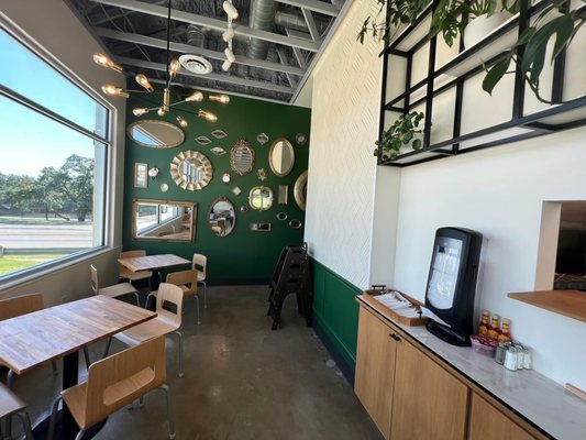 LAUREL CAFE - Updated May 2024 - 114 Photos & 48 Reviews - 24851 Canyon ...