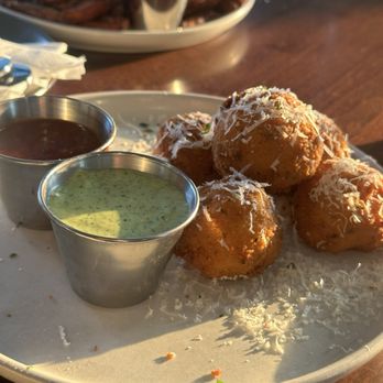 KITCHEN EIGHTY-EIGHT - Updated December 2025 - 380 Photos & 381 Reviews ...