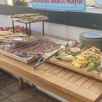 BEACHLIFE GROTTO - Updated December 2025 - 165 Photos & 128 Reviews ...