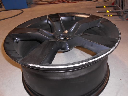 Crimson Wheel Repair Powder Coating