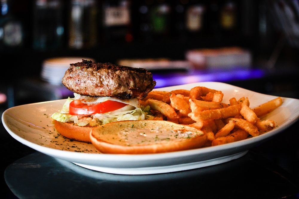 9TH INNING BREWS AND BITES - 156 Photos & 229 Reviews - 3130 S Soncy Rd ...