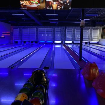 810 BILLIARDS & BOWLING - GREENVILLE - Updated January 2026 - 14 Photos ...