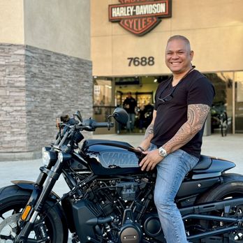 RIVERSIDE HARLEY-DAVIDSON - Updated April 2025 - 651 Photos & 892 ...