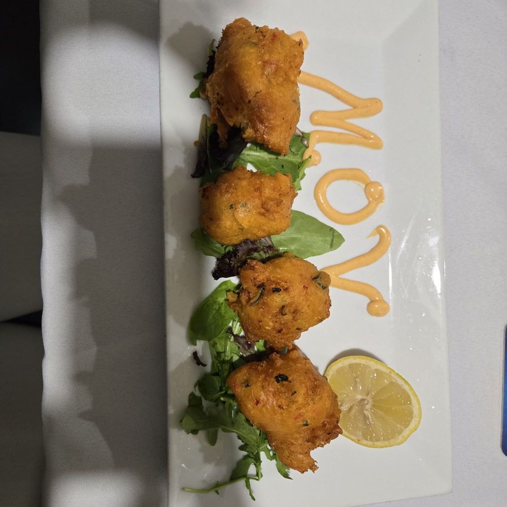 MOV FUSION BAR AND GRILL - Updated December 2025 - 23 Photos & 10 ...