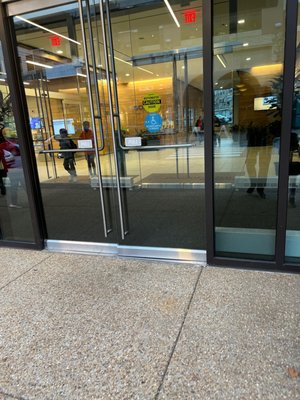 BRAMBLETON LIBRARY - Updated December 2025 - 51 Photos & 17 Reviews ...