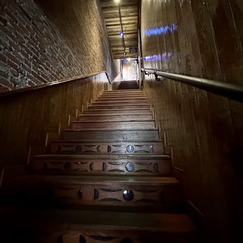 YOSAKE - Updated November 2024 - 373 Photos & 284 Reviews - 33 S Front ...