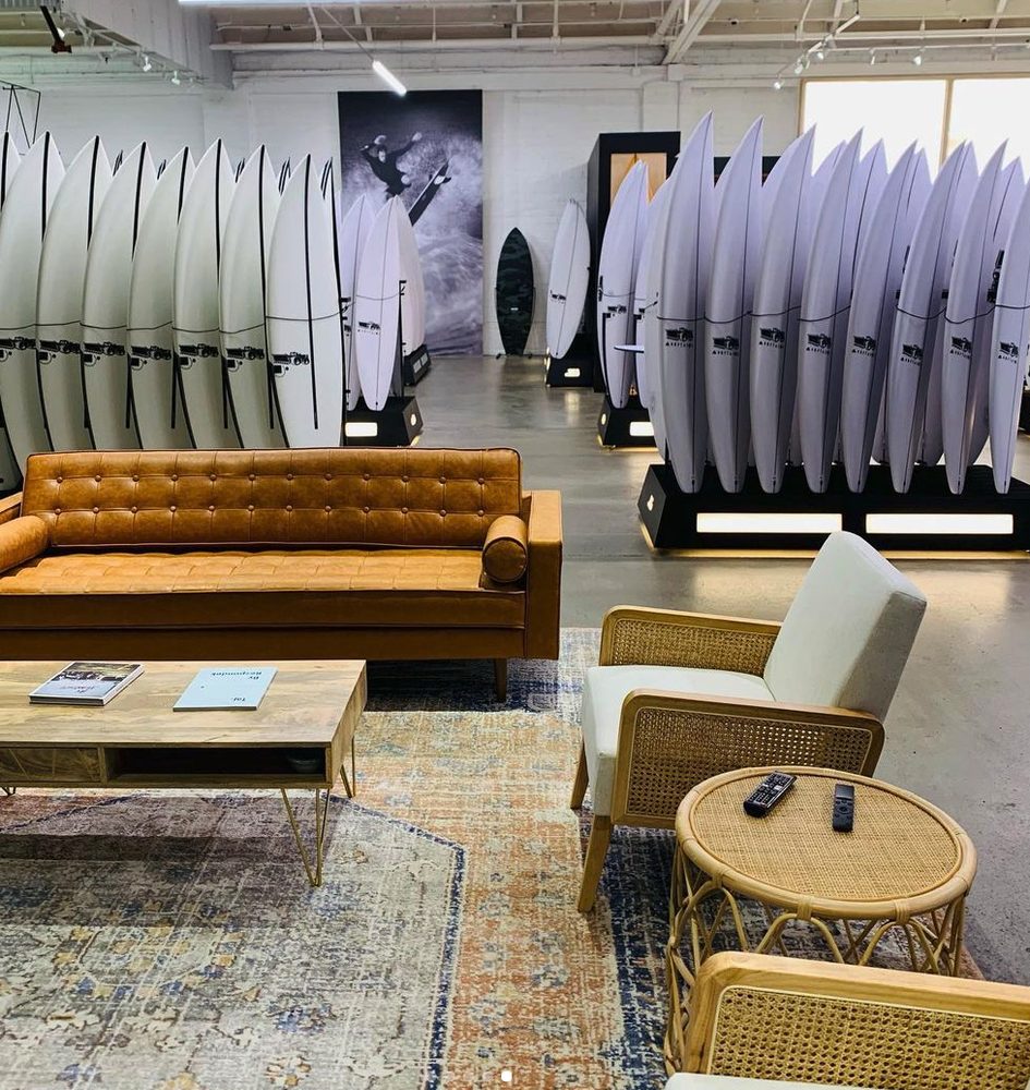 JS GARAGE - OCEANSIDE - Updated April 2025 - 15 Photos - 305 Wisconsin ...