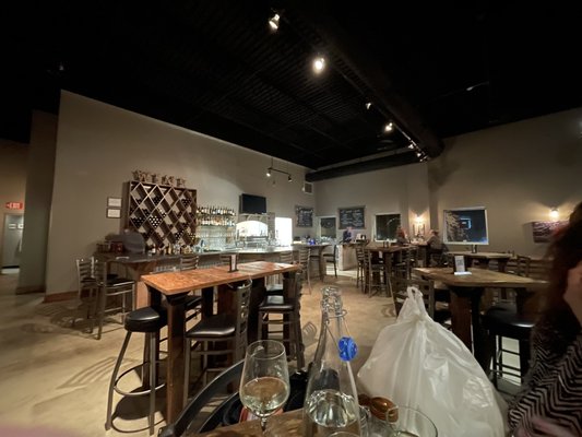 STUDIO 1212 CAFE & WINE BAR - Updated February 2025 - 69 Photos & 72 ...