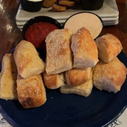 PORTSIDE INN - Updated November 2025 - 150 Photos & 200 Reviews - 239 W ...