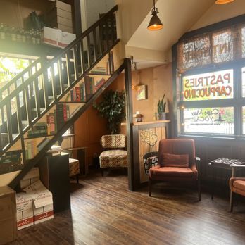 MAGIC BRAIN CAFE - Updated June 2024 - 142 Photos & 195 Reviews - 31 ...