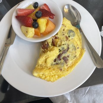 HIGHLAND MORNING - Updated July 2024 - 422 Photos & 523 Reviews - 1416 ...