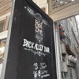 RED DOG DINER - Updated October 2025 - 1547 Photos & 899 Reviews - 3122 ...