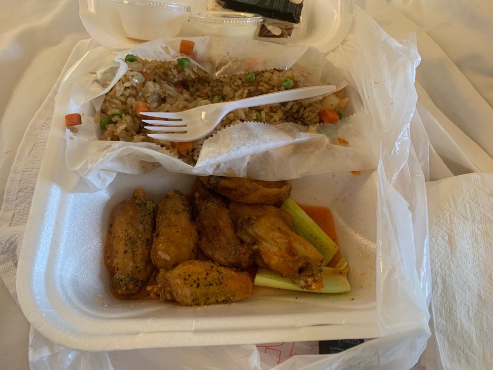 WING MASTER - 11 Photos & 12 Reviews - 1 W Fairview Ave, Montgomery ...