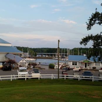 GREEN TURTLE BAY RESORT & MARINA - Updated September 2025 - 84 Photos ...