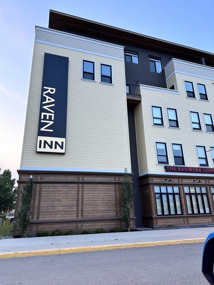 RAVEN INN - Updated May 2026 - 10 Photos - 150 Keish Street, Whitehorse ...