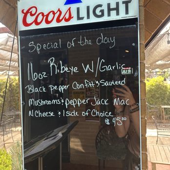 YELLOW BRIX RESTAURANT - Updated October 2025 - 482 Photos & 787 ...