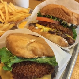 TRUEBURGER - Updated October 2025 - 1119 Photos & 1956 Reviews - 146 ...