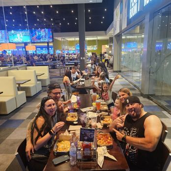 MAIN EVENT AVONDALE - Updated July 2024 - 198 Photos & 336 Reviews ...