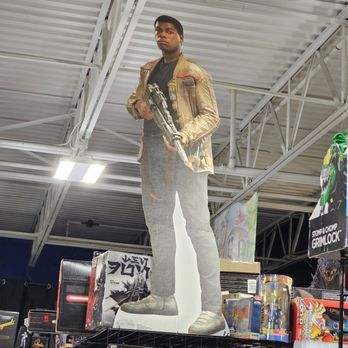 THE TOY PIT - Updated November 2024 - 123 Photos & 37 Reviews - 3827 N ...