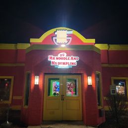 MR NOODLE AND MS DUMPLING - Updated April 2025 - 272 Photos & 121 ...