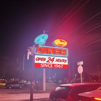 LESTER’S DINER - Updated May 2025 - 964 Photos & 958 Reviews - 250 W ...