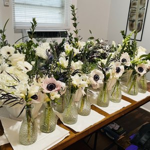DEEP CREEK FLORAL - 16 Photos & 10 Reviews - 1156 N George Washington ...