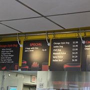 VIENNA BEEF FACTORY STORE - 67 Photos & 28 Reviews - Hot Dogs - 3847 S ...
