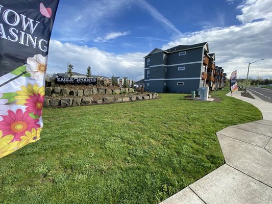 EAGLE POINTE APARTMENTS - Updated December 2025 - 225 Timber Ridge St S ...