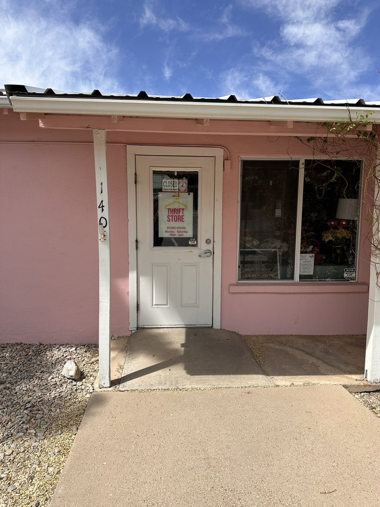 HOSPITAL AUXILIARY THRIFT SHOP - Updated May 2024 - 140 Nob Hill Dr ...