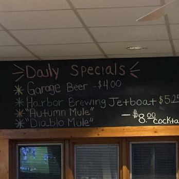 KAISER’S PIZZA & PUB - Updated December 2025 - 113 Photos & 211 Reviews ...