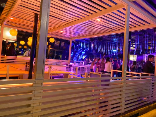 URBAN BEACH - Updated December 2025 - 48 Photos & 25 Reviews - Cais da ...