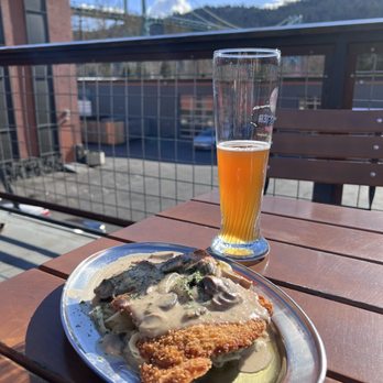 URBAN GERMAN WURSTHAUS - Updated January 2025 - 192 Photos & 142 ...