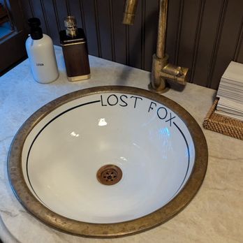 LOST FOX INN - Updated January 2026 - 65 Photos & 25 Reviews - 571 ...
