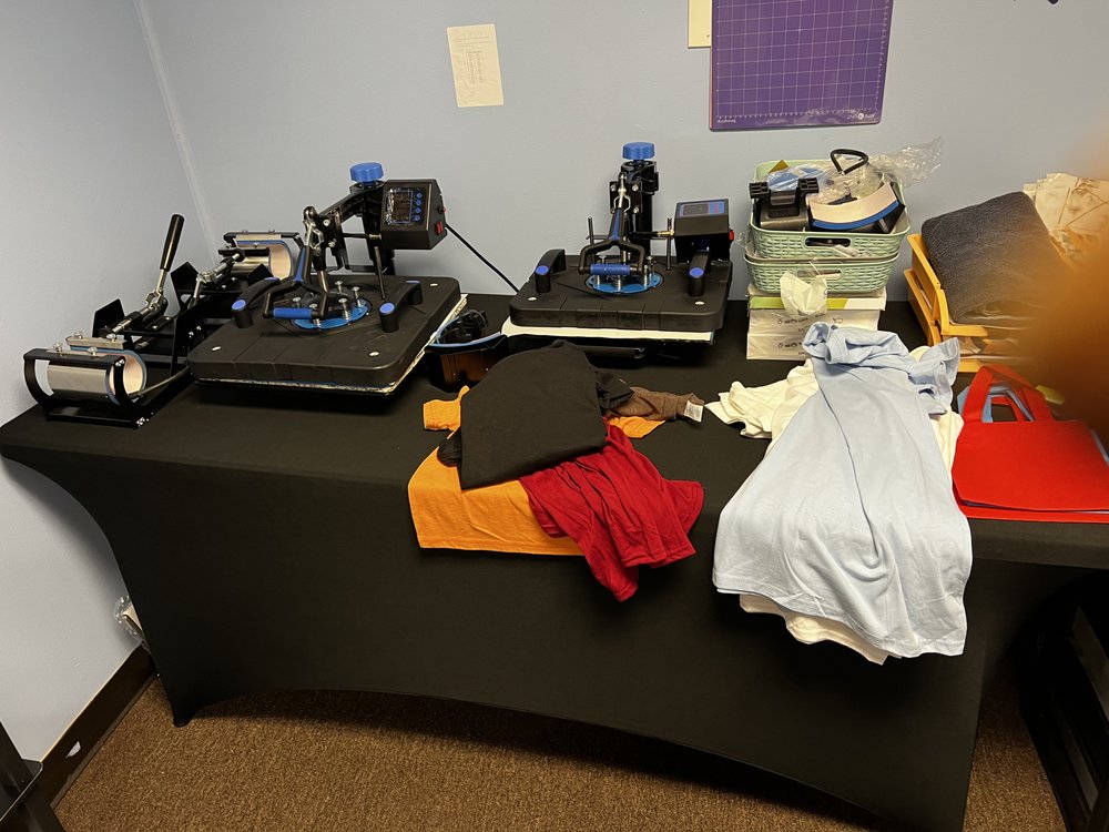 ON A BUDGET - Updated July 2024 - 29 Photos - 6111 Harrison St ...