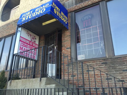 FORT ROAD STUDIO - Updated December 2025 - 12040 Fort Rd NW, Edmonton ...