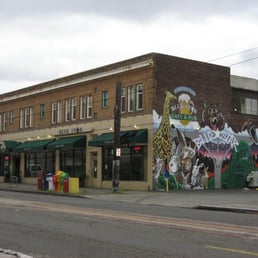 BLUE STAR CAFE & PUB - Updated August 2025 - 458 Photos & 724 Reviews ...