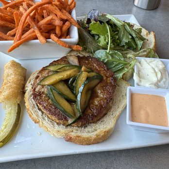 SQUARE BURGER - Updated July 2025 - 353 Photos & 714 Reviews - 115 N ...