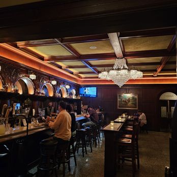 STOCKYARDS RESTAURANT - Updated August 2024 - 822 Photos & 759 Reviews ...