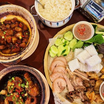 CLAY POT KITCHEN - COM NIEU HOUSTON - 149 Photos & 37 Reviews - 13080 ...