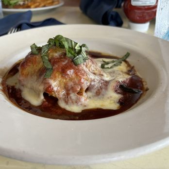 SAILOR’S RETURN RESTAURANT - Updated December 2024 - 522 Photos & 612 ...