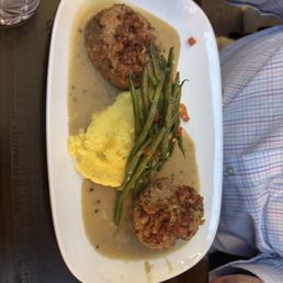 THREE ROSES TAVERN - Updated December 2025 - 49 Photos & 41 Reviews ...